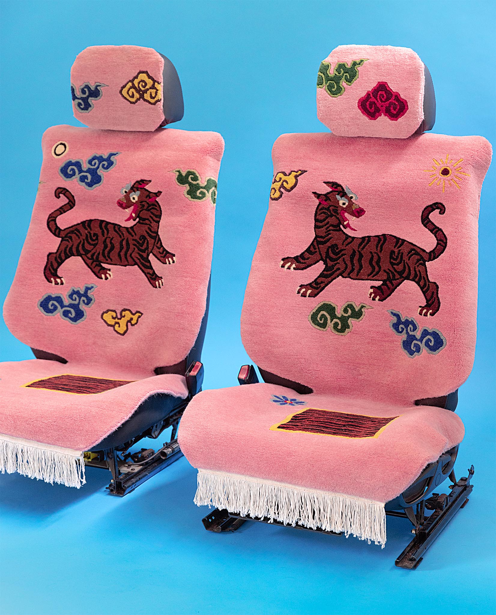 Handwoven Tibetan Tiger Rug by Tibetan Refugee Artisans (Tiger 1) – Tim ...